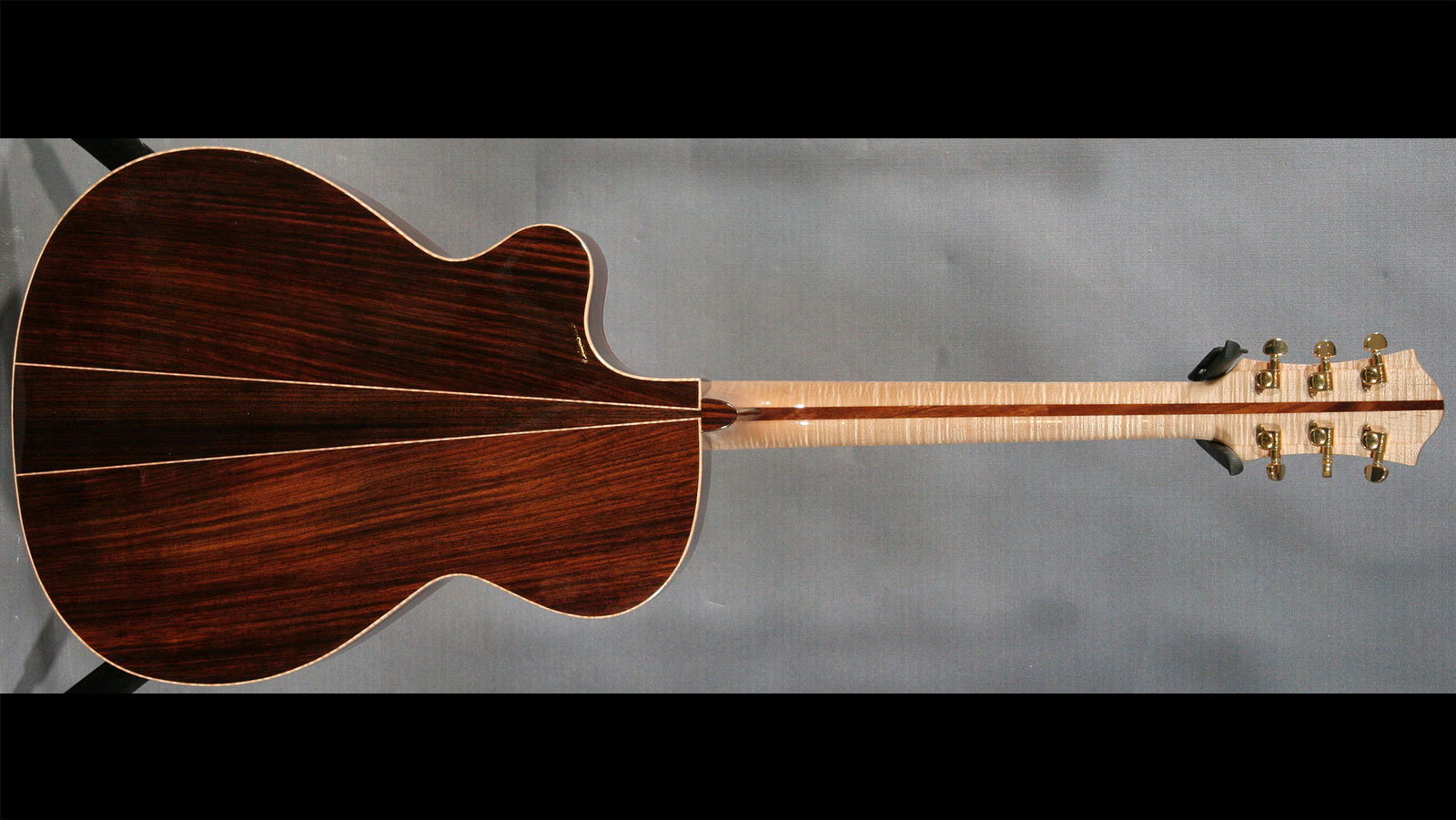Ed Roman Guitars