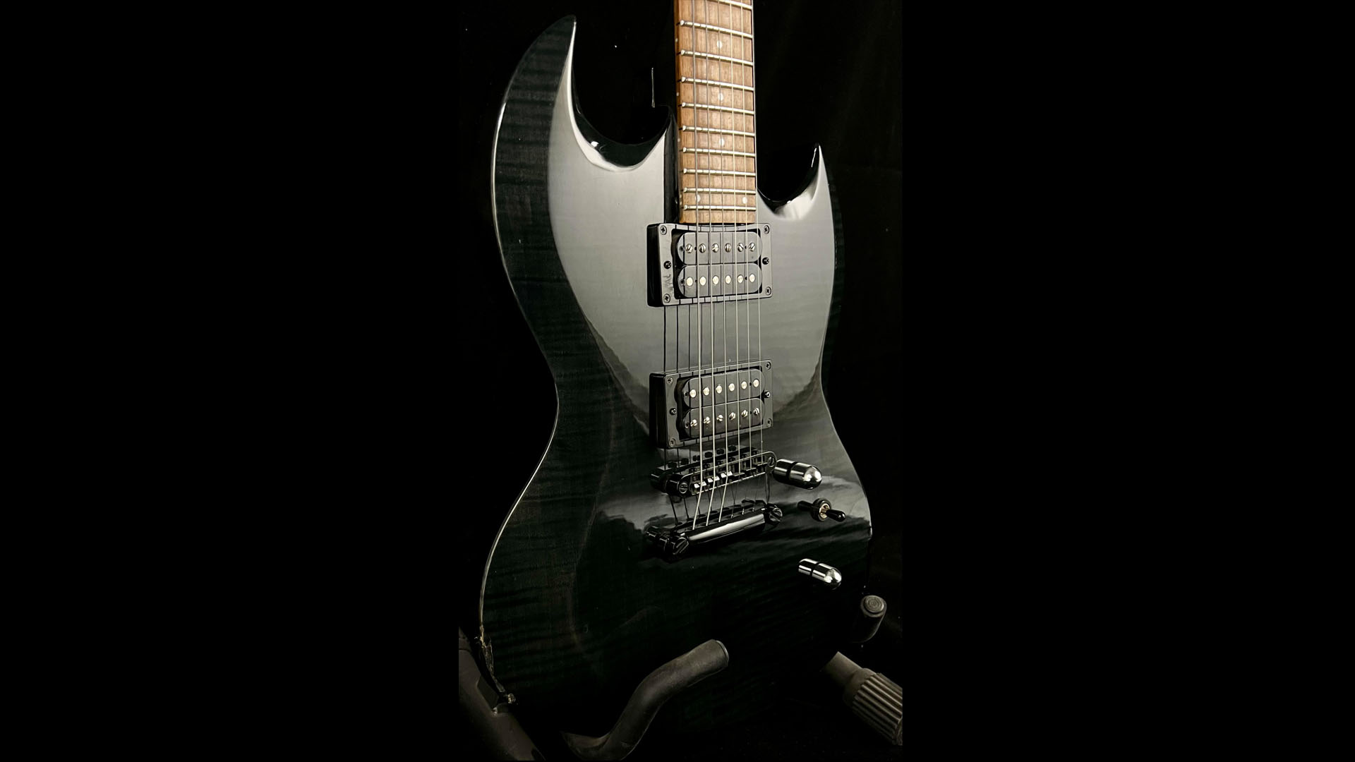 Ed Roman Guitars