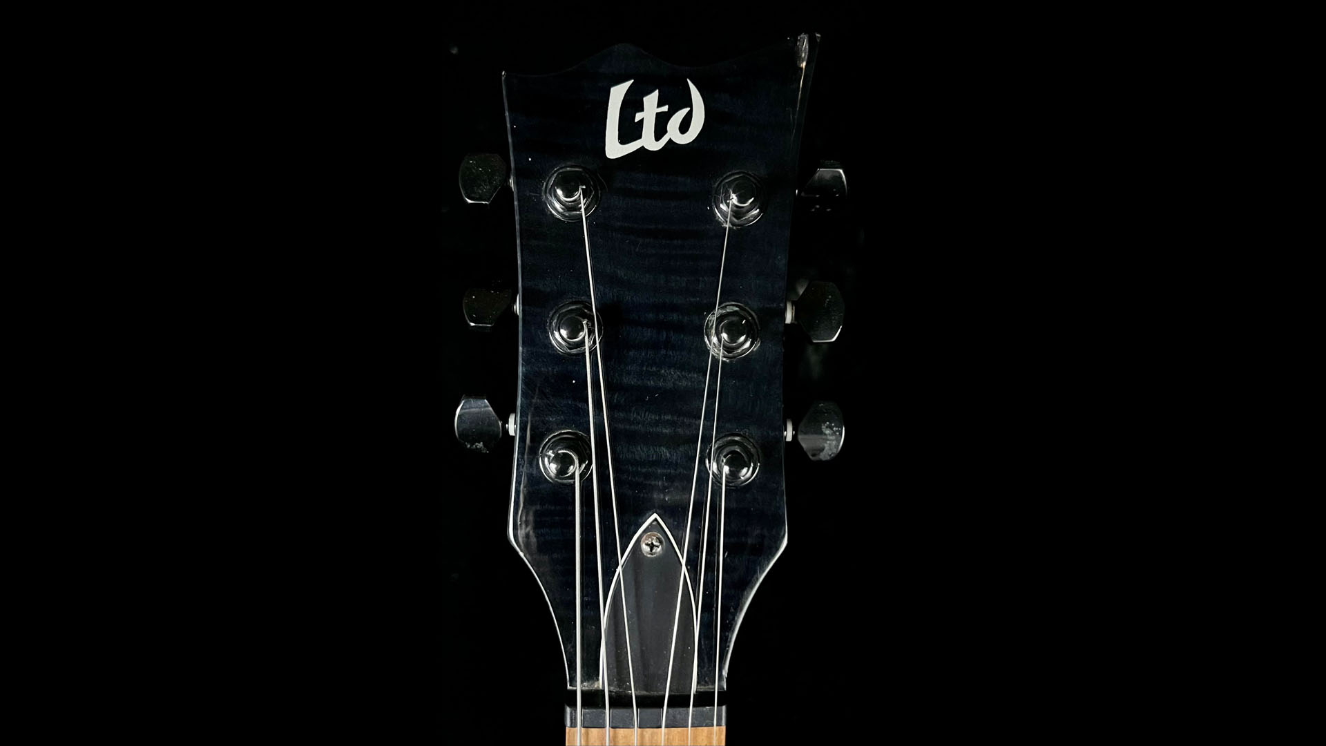 Ed Roman Guitars
