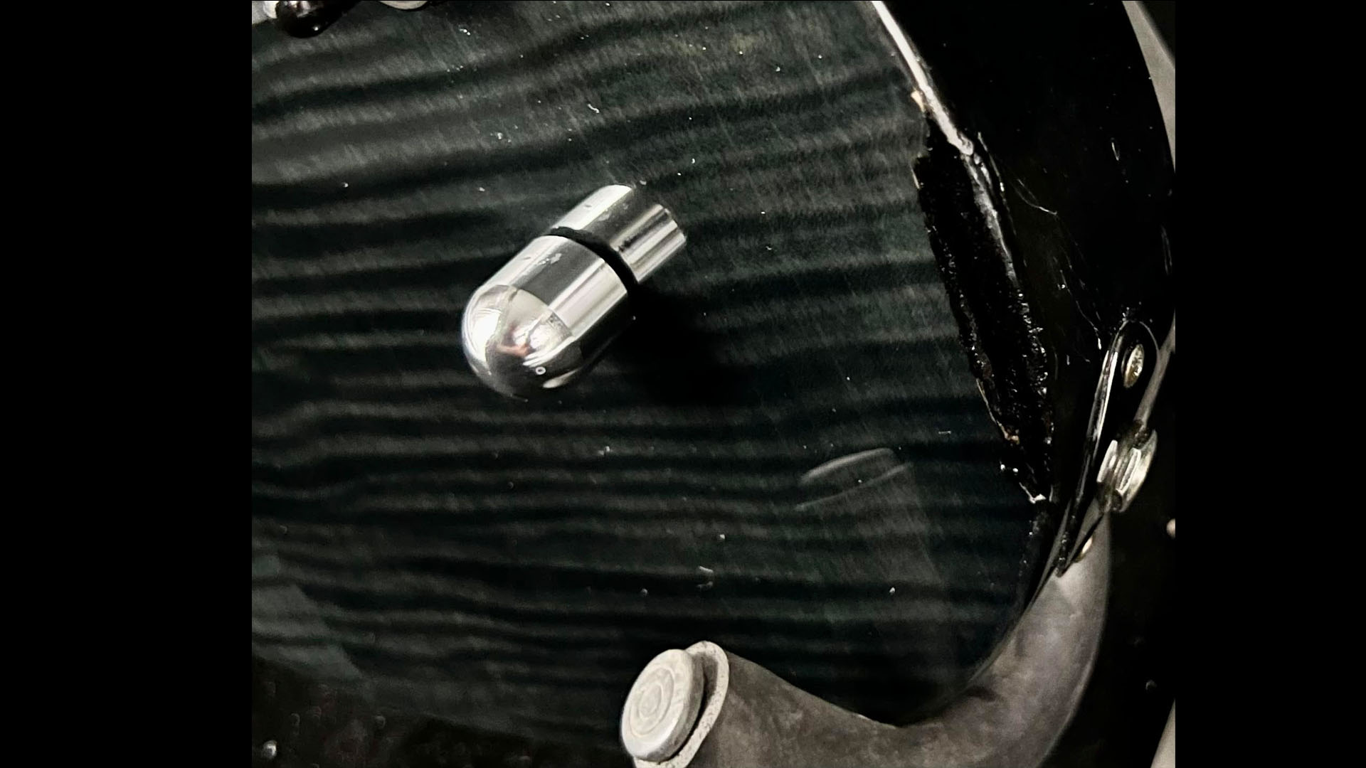 Ed Roman Guitars