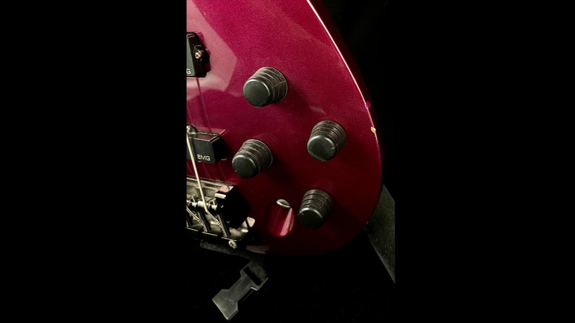 Ed Roman Guitars