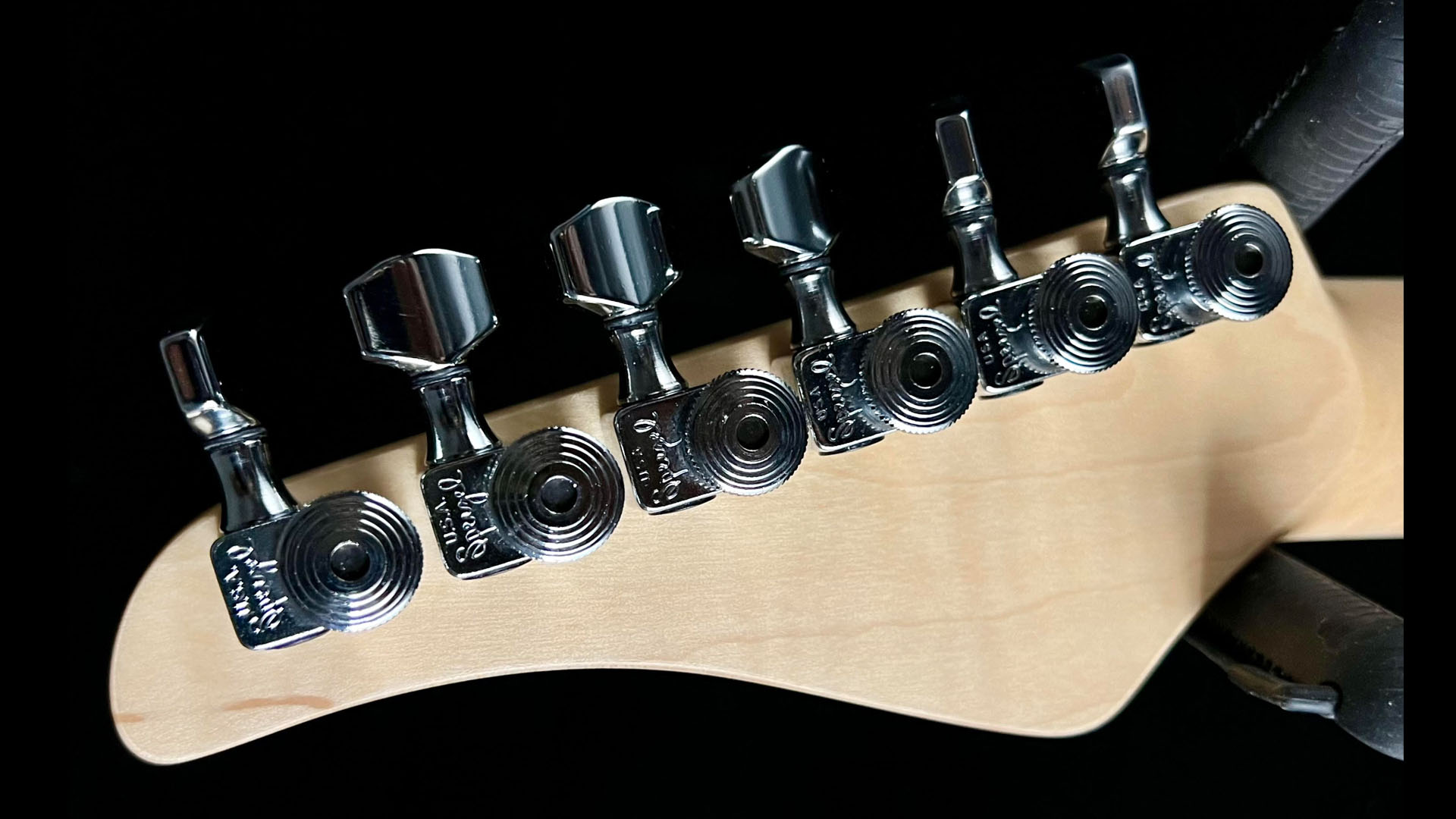 Ed Roman Guitars