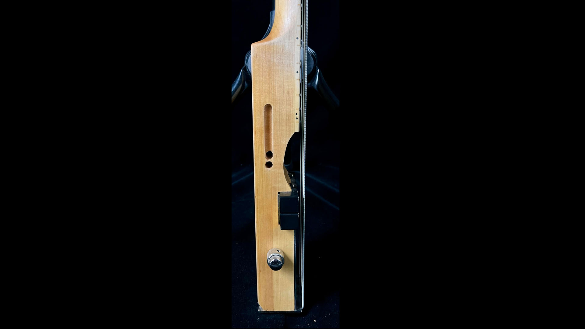 Ed Roman Guitars