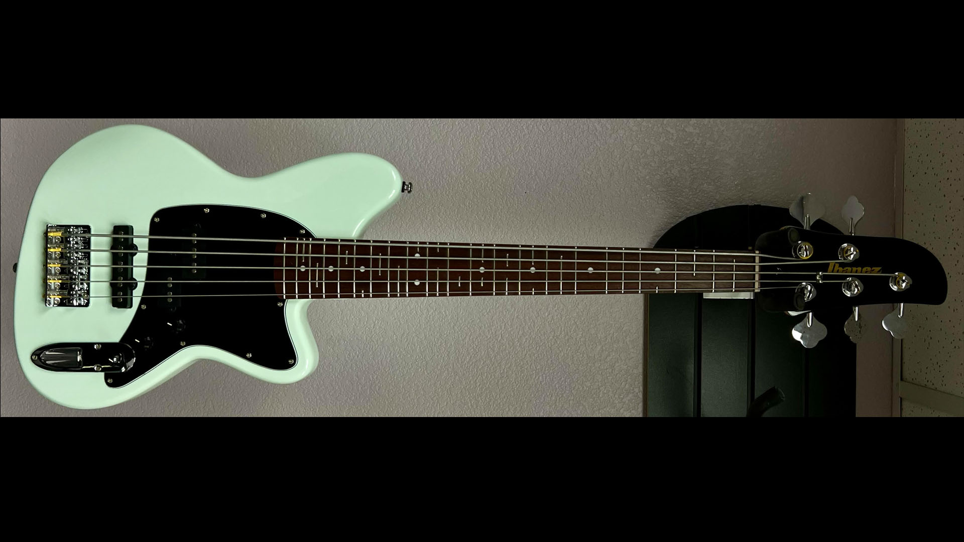 Ed Roman Guitars