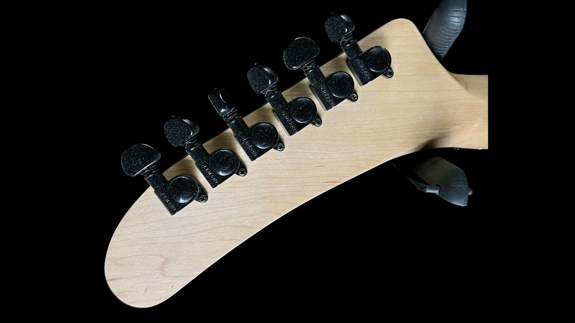 Ed Roman Guitars